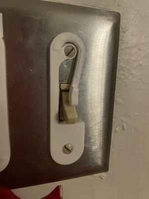 Light Switch Lock by SeizedClutch - MakerWorld