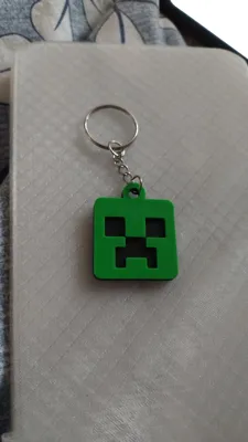 Minecraft Creeper keychain by nicodeimos - MakerWorld
