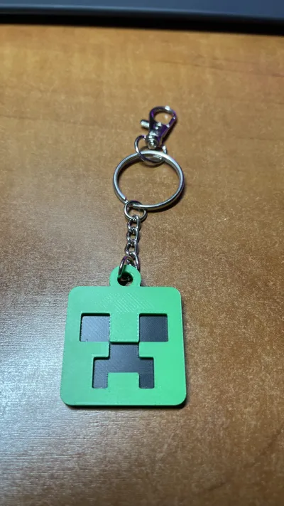 Minecraft Creeper keychain by nicodeimos - MakerWorld