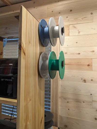 Wall Mounted Spool Holder by Iain Willis - MakerWorld