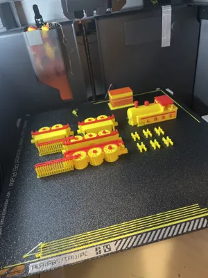 Mini Toy Steam Train, moving side-rods, SNAP TOGETHER, BUILT-IN ...