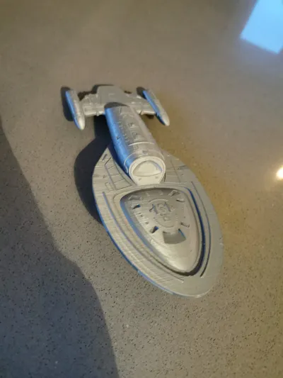 USS Voyager - Intrepid class 1:1000 scale by coppertop_01 MakerWorld ...