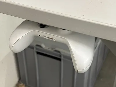 Xbox Controller Under Desk Holder by arkropMakerWorld: Download Free 3D ...