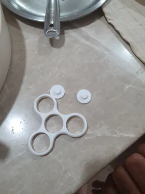 Fidget Spinner by Creat3D by Russell MakerWorld: Download Free 3D Models