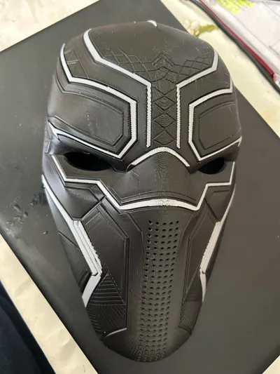 Black Panther Helmet Split into 5 parts Remixed by chichirod MakerWorld: Download Free 3D Models