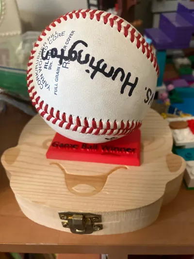 Baseball Display Stand - Free 3D Print Model - MakerWorld