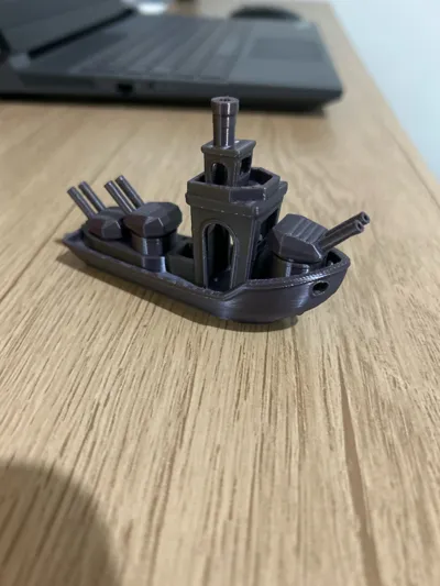 Battle Ship Benchy with rotating turret by KeiEich MakerWorld: Download ...