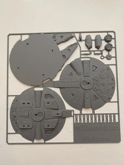 Millennium Falcon Kit Card - High Detail - No Glue by DjangoCashflow ...