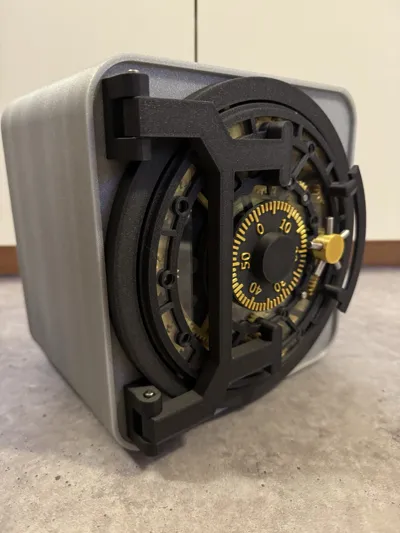 Vault with Combination Lock by Rocco's Stuff MakerWorld: Download Free ...