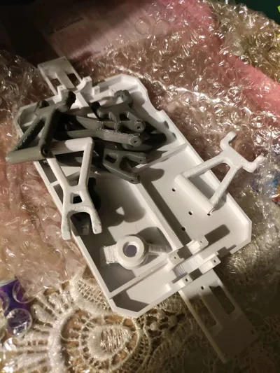 4WD RC Car Remixed by rainbow666 MakerWorld: Download Free 3D Models