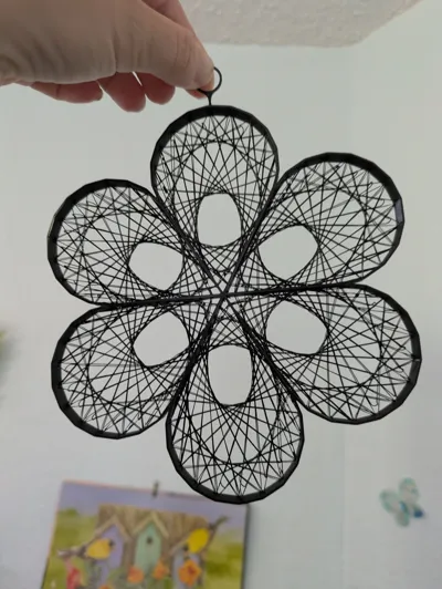 StringArt Flower - Free 3D Print Model - MakerWorld