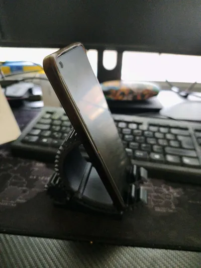 TILT PHONE STAND - Free 3D Print Model - MakerWorld