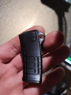 AR15 style mag keychain with 5 loadable bullets by Captain_May - MakerWorld