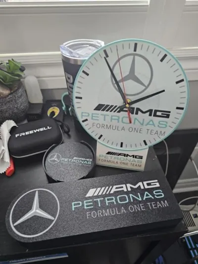 F1 Mercedes AMG Petronas clock by Jendapce - MakerWorld