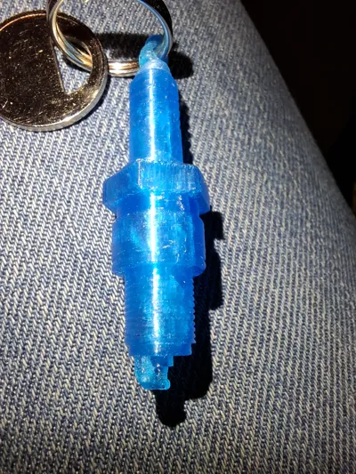 Spark Plug Miniature Keyring by Xander Designs - MakerWorld