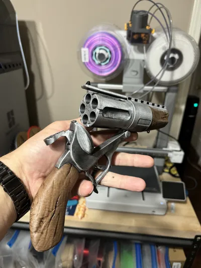 Fallout Show Ghoul Revolver by Acheituno MakerWorld: Download Free 3D ...