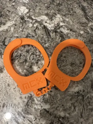 Handcuffs toy by Mc2.project3D MakerWorld: Download Free 3D Models