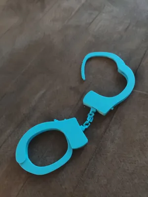 Handcuffs toy by Mc2.project3D MakerWorld: Download Free 3D Models
