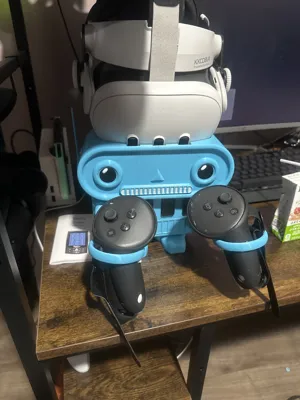 Oculus Quest 3 Robot Stand by ronnievv MakerWorld: Download Free 3D Models