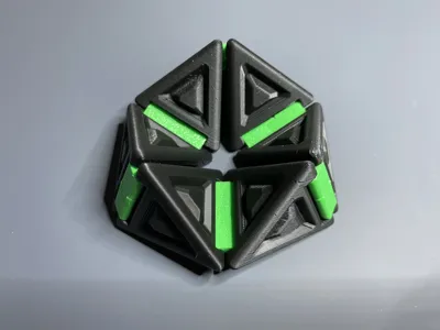 Infinite Hexagon v2.0 | Triangles by Pro3DTinkering MakerWorld ...