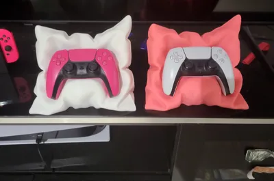 Playstation 5 Controller Pillow by Holoprops MakerWorld: Download Free ...