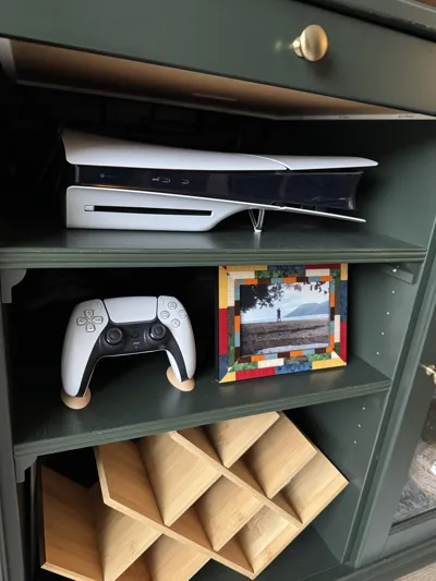 Minimalistic PS5 Controller Stand by marleo MakerWorld: Download Free ...