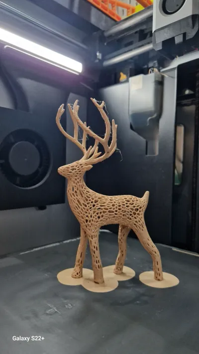 Deer Voronoi no support Remixed by SabreDesign - MakerWorld