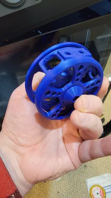 Fly fishing reel - Free 3D Print Model - MakerWorld