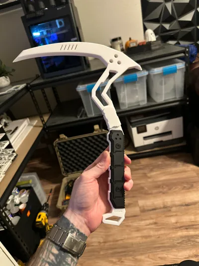 Tactical Sickle + Hand Axe by 风暴手作 MakerWorld: Download Free 3D Models