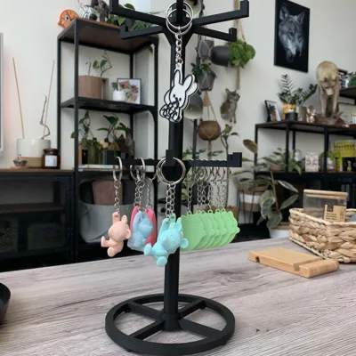 spinning keychain display (stackable) - Free 3D Print Model - MakerWorld