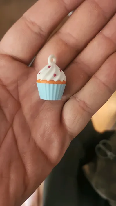 Cute mini Cupcake Keychain by Wilhelmus MakerWorld: Download Free 3D Models