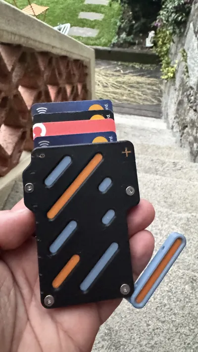 Wallie - Lever Action Wallet by SMACKMAX MakerWorld: Download Free 3D Models