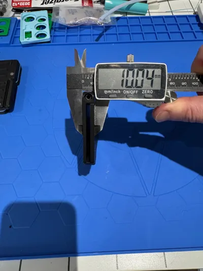 Wallie - Lever Action Wallet by SMACKMAX MakerWorld: Download Free 3D Models