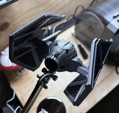 Tie Interceptor Desk Lamp LED kit 001 by fay3dlab MakerWorld: Download ...