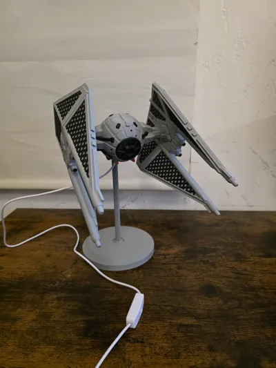Tie Interceptor Desk Lamp LED kit 001 by fay3dlab MakerWorld: Download ...