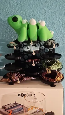 KYZ HSW Display Stand - Medium Remixed by KYZ Design MakerWorld ...