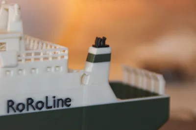 RoRo Line a Roll on Roll off ship by vandragon_de MakerWorld: Download ...