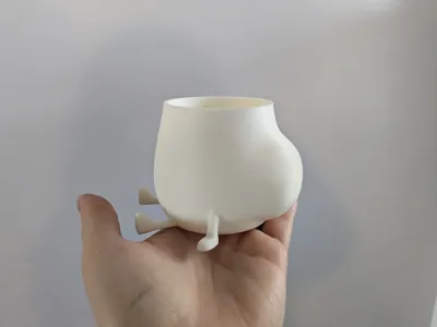 Happy chunky bum sitting pot by TomoDesigns - MakerWorld
