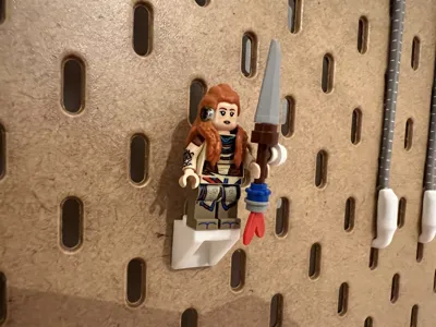 Skadis Lego Figure Holder by Cynric10 - MakerWorld