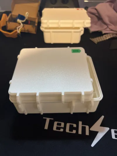 Rugged AA, AAA & mixed battery box 48 batteries - Free 3D Print Model ...