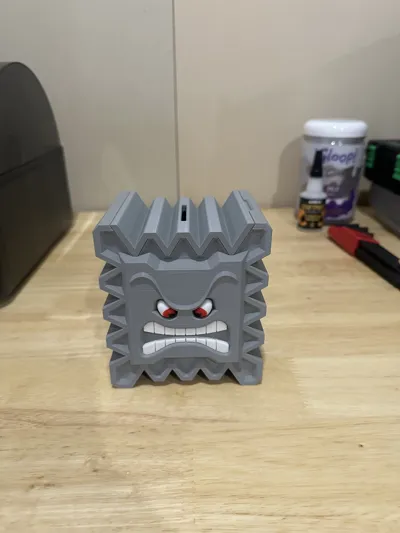 Super Mario Thwomp box snap-on lid by anselor MakerWorld: Download Free ...