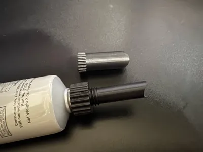 8mm Lead Screw Grease Applicator for Super Lube - Free 3D Print Model ...