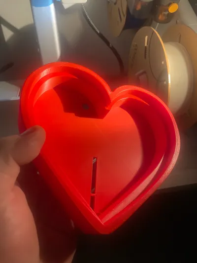 Lithophane Heart Frame Lithophane Heart - Free 3D Print Model - MakerWorld
