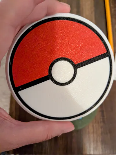 Pokeball Disc Golf Mini Marker by SENTNTTOILET - MakerWorld