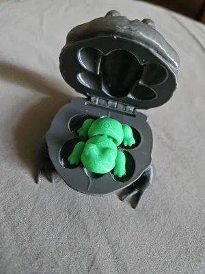 Flexi Frog Fidget in a Toad by scottg MakerWorld: Download Free 3D Models