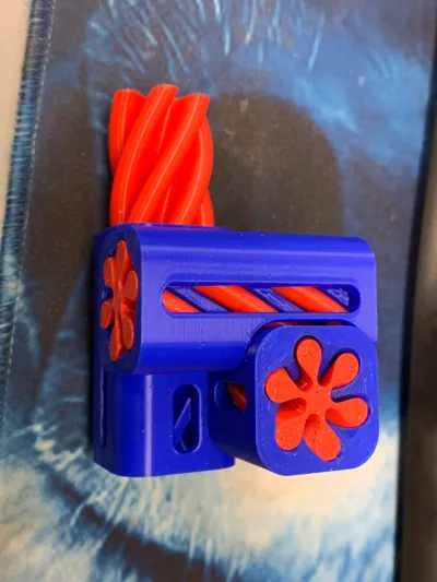 Triple Helix Puzzle (6 piece brainteaser + fidget) by GlennovitS 3D ...