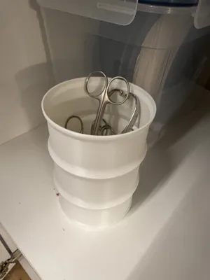 Oil Barrel Pen Holder by Nicholas Mootoo - MakerWorld