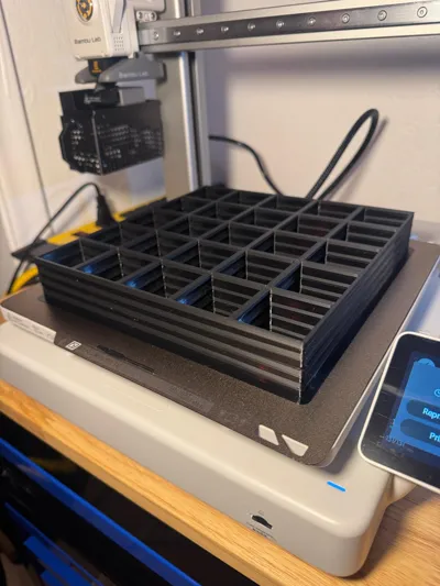 Gridfinity 5x5 Superlight Base Stacked 8 Levels - Free 3D Print Model - MakerWorld