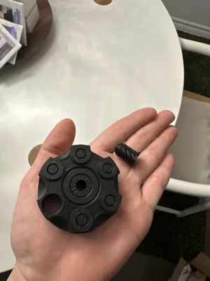 Fidget spinner Revolver cylinder by ESEM - MakerWorld