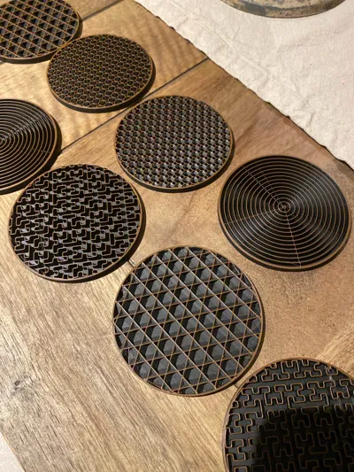 Two Color Infill Coasters with holder by Jerald MakerWorld: Download ...
